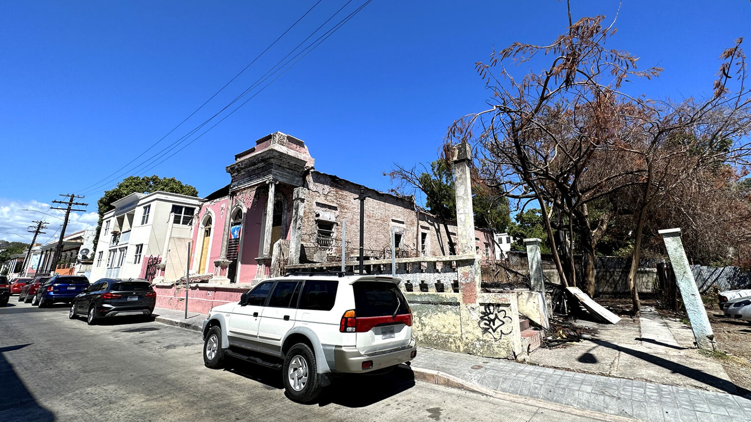 Un año después: a ciegas sobre pesquisa de fuego en casa histórica de Ponce