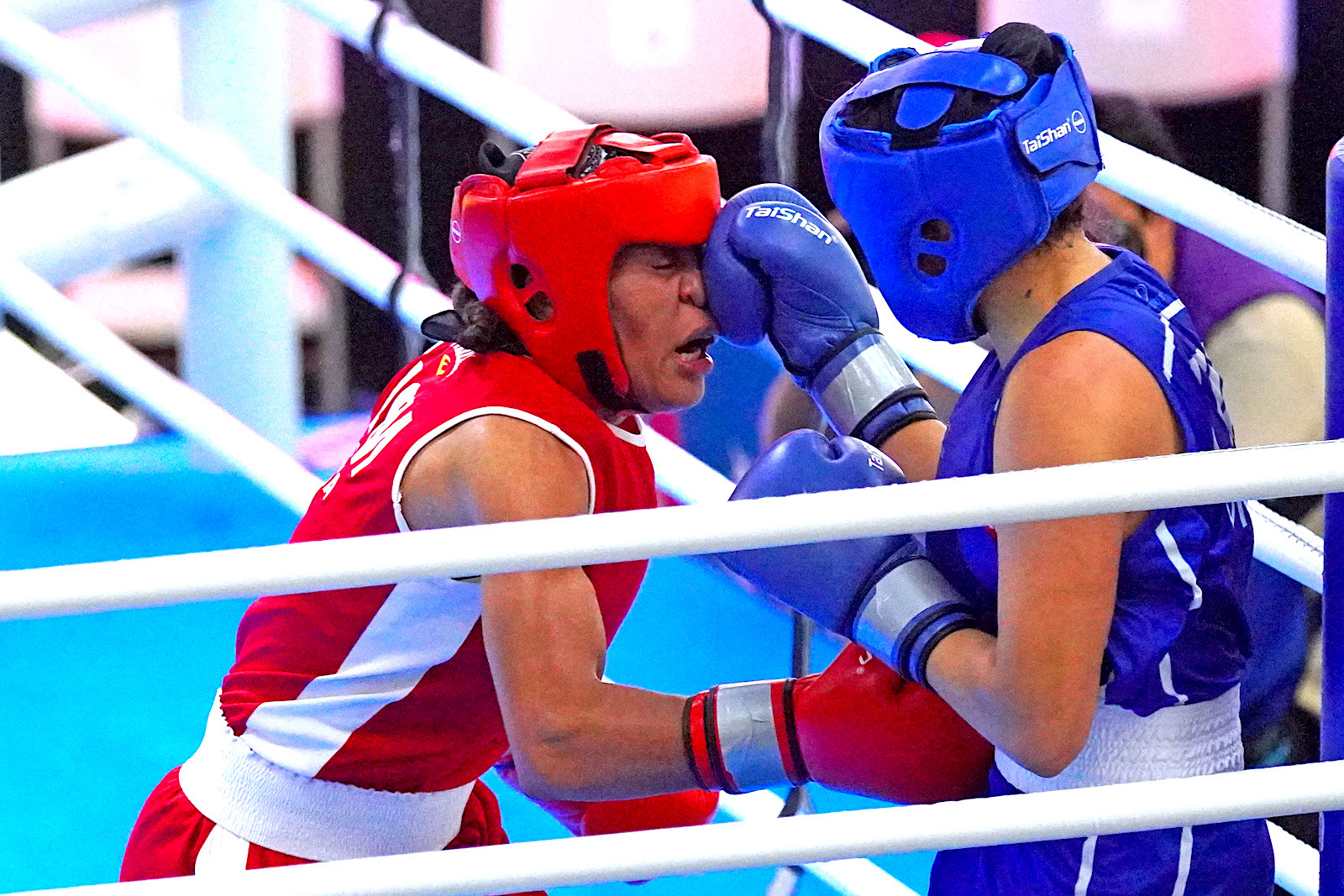 Stephanie Piñeiro: campeona del boxeo centroamericano en los 66 kilos