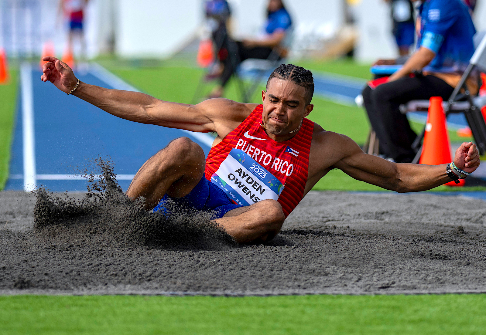 Ayden Owens con sólido liderato en el decatlón de San Salvador 2023