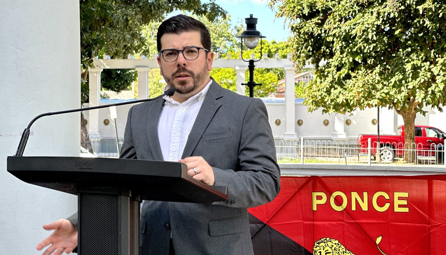 “El alcalde tiene que hacer lo que es mejor para Ponce”