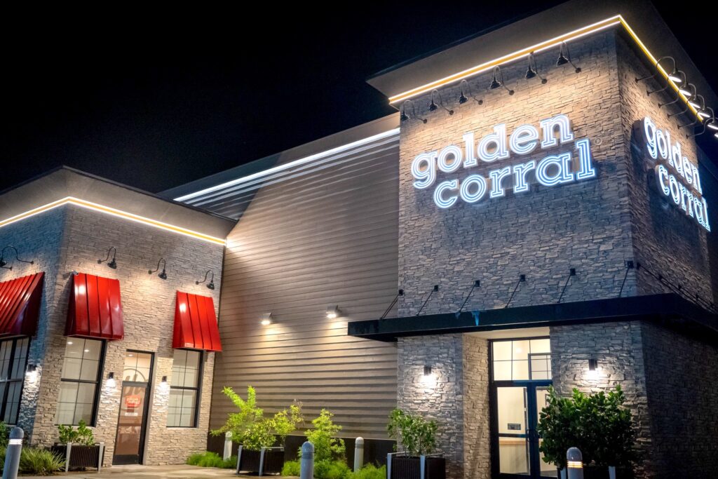 Franquicia de Golden Corral anclará en el Ponce Towne Center